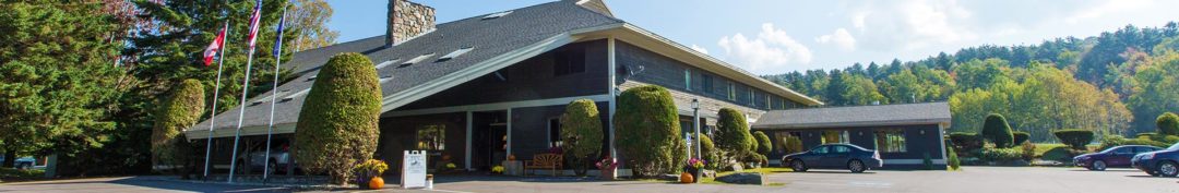 Affordable Stowe Vermont Lodging at Commodores Inn